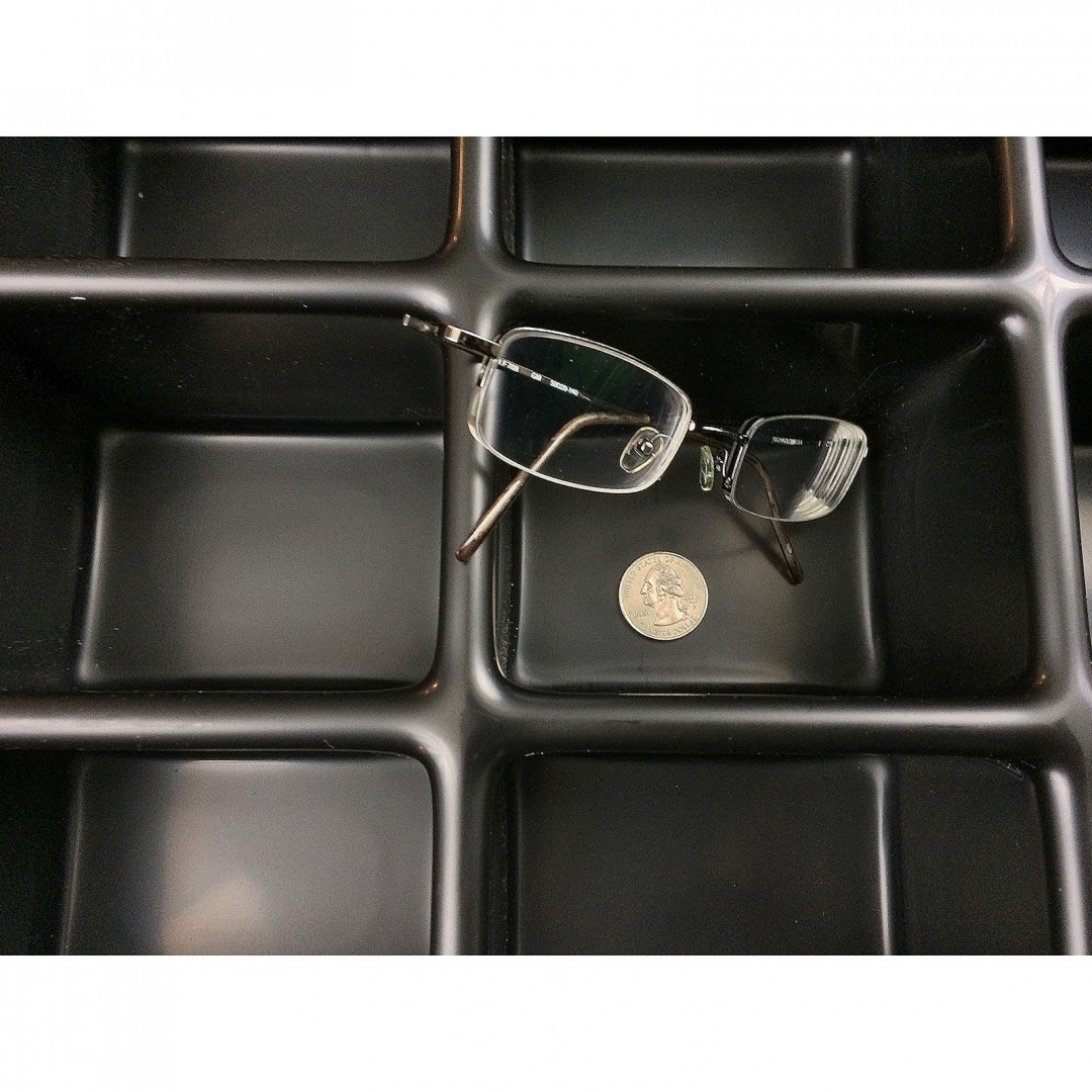 Large Plastic Tray 16 Cavity X 1.5 - Engineered Components & Packaging LLC